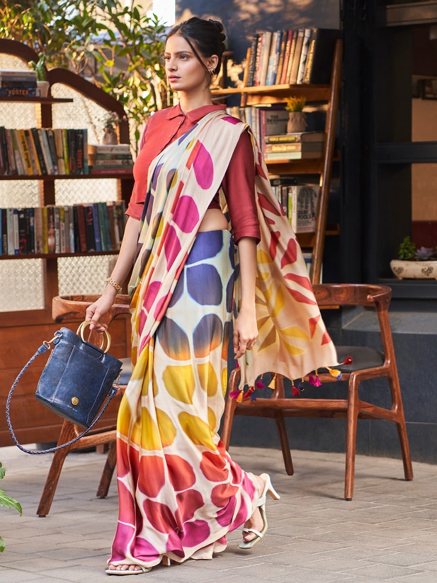 Buy Designer Sarees Online For Women - navyāsa by Liva
